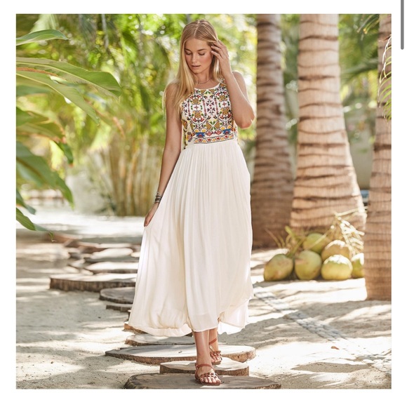 Sundance | Dresses | Sundance Fernanda White Maxi Dress | Poshmark